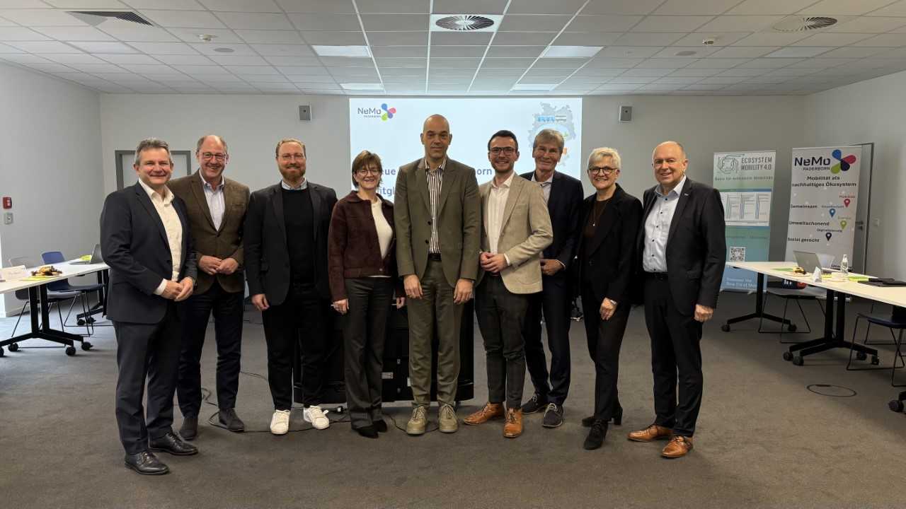 Christoph Rüther führt die NeMo-Initiative - Die Mobilität der Zukunft ...